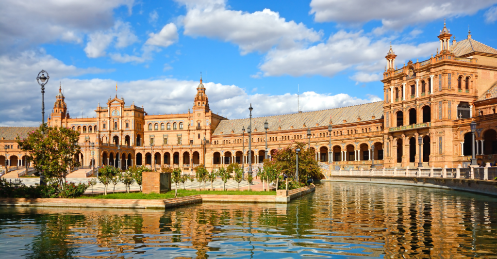 A Complete Guide to Traveling to Spain!